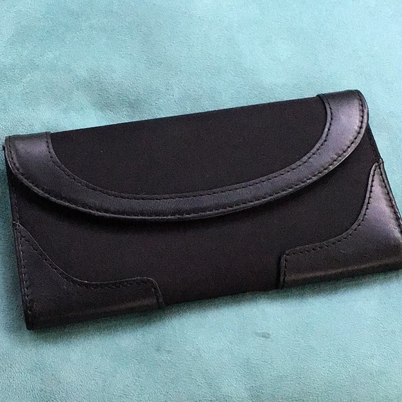 Banana Republic | Bags | Banana Republic Clutch Wallet | Poshmark
